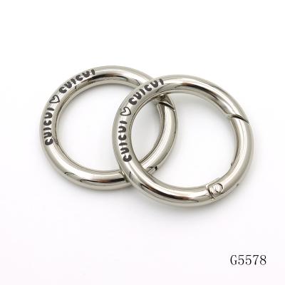China Custom Logo Metal Spring O Ring Clasp Keychain 25mm Round Carabiner for Bags for sale