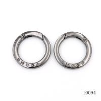 China Custom Engraved Logo Gunmetal Finished Spring O Ring Spring Clasp for Bag Hardware for sale