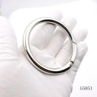 China Custom 56mm Zinc Alloy Spring Ring Carabiner for Handbag Hardware Accessories for sale