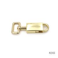 China Unique Bag Swivel Snap Hook Design Gold Custom Engrave Logo Flat Clasp For 10mm Bag Strap for sale