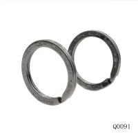 China Gunmetal Custom Split Key Ring 25mm Flat Stamping Logo Keychain O Ring Iron for sale