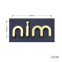 China Custom Letter Logo Label Zinc Alloy Metal Logo Tag Plate Brand Logo Letters For Leather Handbag Accessories for sale