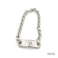 China Custom Logo Engraved Square Label Zinc Alloy Metal Logo Tag Plate Brand Logo Label  For Clothing Handbag Bottle Accessories for sale