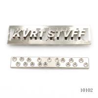 China Custom Metal Letter Logo for Bag Accessories OEM Zinc Alloy 500 Units MOQ for sale