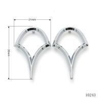 China Custom Special Shape Nickel Metal Logo Label Custom Engraved Brand Logo Metal Label For Handbag Hardware Accessories for sale