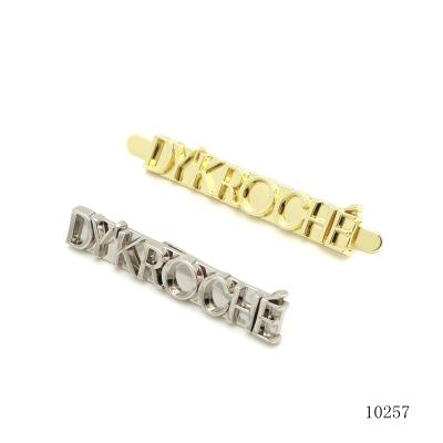 China Custom Metal Logo Nameplate Bag Label Accessories OEM 500pcs Zinc Alloy for sale