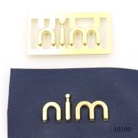 China Custom Letter Logo Label Zinc Alloy Metal Logo Tag Plate Brand Logo Letters For Leather Handbag Accessories for sale