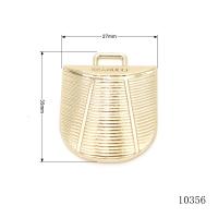 China Custom Shield Shape Zinc Alloy Metal Hanging Emblem Bag Logo Tag 35x27mm for sale