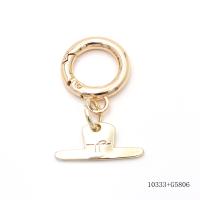 China Light Gold Custom Hat Shape Metal Logo With Jump Ring For Keyring Clasp for sale