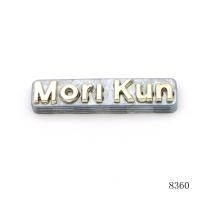 China Custom Metal Letter Logo Plate 35x6.3mm Zinc Alloy Handbag Hardware Gold Electroplated for sale