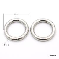 China Stainless Steel Spring Clasp Metal O Ring 1 Inch Round Carabiner Keychain Ring Clip for sale