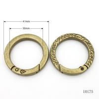 China Antique Brass Vintage Snap Gate O Ring 40mm Custom Debossing Logo for Key Chain for sale