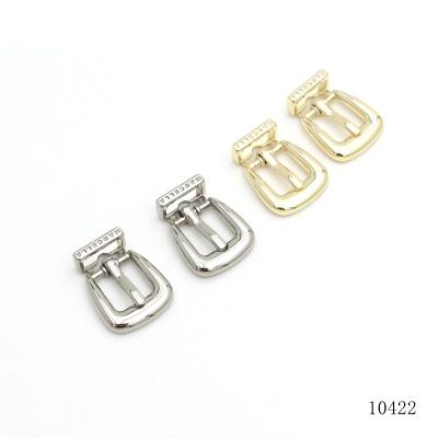 China Custom Embossed Logo Metal Pin Buckle, Adjustable Strap Buckle for sale