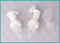 China Round White Foam Soap Pump Bottle 30ml Brush Head Shaving Liquid Dispenser for sale