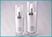 China 70 ML 130 ML Oval Shape Cosmetic Serum Bottle ，Silver / Gold Airless Cosmetic Bottles for sale