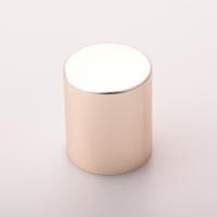 China Round Aluminum Perfume Bottle Lids with Engraved Design for Beauty Care for sale