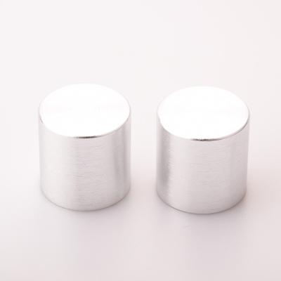 China Scenic Perfume Bottle Lids With Custom Made Aluminum Colors And Crimp Neck Finish for sale