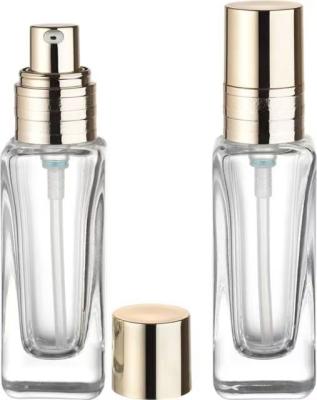 China 30 ML Volume Sleek Modern Cosmetic Pump Bottle with Pump Or Spray Cap for sale