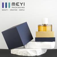 China 50ml Clear Glass Perfume Bottle with Magnetic Cap for sale