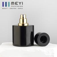 China 50ml Clear Glass Perfume Bottle with Magnetic Cap for sale