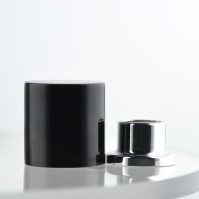 China 28mm*28mm Magnetic Perfume Bottle Cap for 15mm Crimp Neck FEA 15mm Crimp Style Luxury Perfume Cap for sale