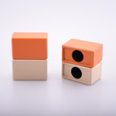 China Bamboo Natural Wood Perfume Bottle Cap 15mm FEA Neck Customizable Color Size for sale