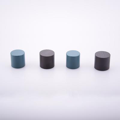 China Acacia Wood Heavy Perfume Cap Round Shape 15mm FEA Neck Custom Color Finish for sale