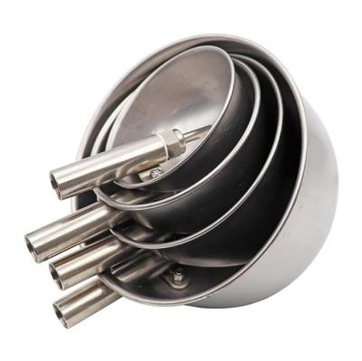 China 15cm Diameter 304 Stainless Steel Water Through Drinking Bowls Pig Water Drinkers for sale