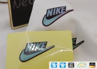 China Chameleon Surface 2D Silicone Heat Transfer Labels - 155-160°C Application, 4-5kg Pressure for Sportswear for sale
