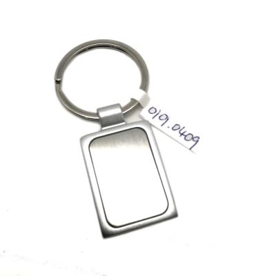 China Home Decor Zinc Alloy Metal Keychain Holder with Decoration for sale