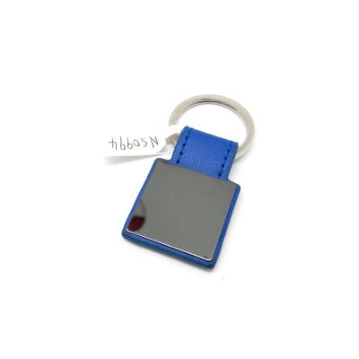China Classic Leather Key Holder Keychain In Polybag Customized Design Available for sale