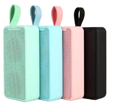 China Bluetooth 5.0 TWS TF Card/U AUX Input FM Radio Ø52mm Speaker With Bass Diaphragm Supports 4.5-18 Hours Of Playback for sale