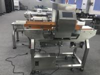 China Touch Screen Conveyor Belt Stainless Steel Metal Detector For Food Industry for sale