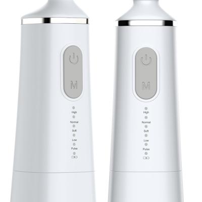 China IPX7 Waterproof Water Dental Flosser For Teeth Cordless 190ML 300ML for sale