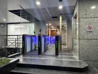 China Smart Speed Gate Turnstile with Servo Motor for Access Control for sale