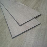 China 0.3mm / 0.5mm / 0.7mm Wear Layer PVC Click Flooring with IXPE or EVA Foam SPC Flooring for sale