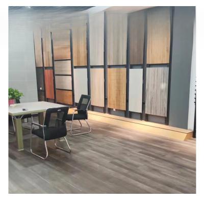 China 4mm 5mm Waterproof Luxury Vinyl SPC Flooring Plank Click Flooring for Smooth Finish for sale