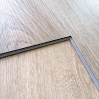 China Modern Design PVC Click Luxury Vinyl Planks SPC Flooring for Kitchens Bathrooms Houses for sale