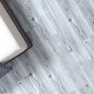 China IXPE/EVA Backing 4mm-8mm Vinyl Plank Flooring for Sustainable Homes and Buildings for sale