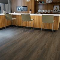 China SPC Vinyl Plank Flooring Easy Click Installation Waterproof 4mm 5mm 6mm Rigid Core for sale