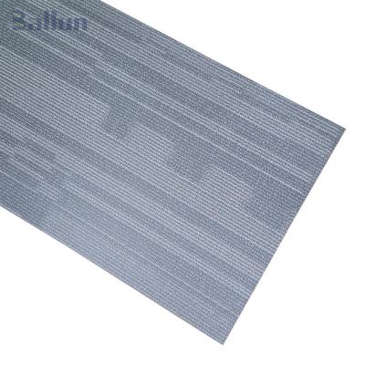 China Waterproof Click Lock Interlocking Rigid Core SPC Flooring in Wood Carpet Grain Design for sale