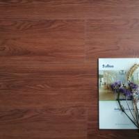 China Red Brown Vinyl Plank Flooring Click Lock Wood Grain Finish Rigid Core Floors Samples for sale