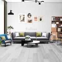 China Waterproof and Wear Resistant SPC Flooring in Gray Wood Veneer with Click Lock System for sale
