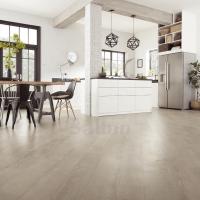 China SPC Flooring with PVC Material Lvt Plank Flooring Pisos Vinilicos SPC Tile for sale