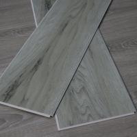 China SPC Plank Flooring with PVC/Calcium Carbonate Raw Material Customizable Wear Layer for sale