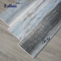 China Laminated Flooring Wood Embossed Luxury Vinyl Tiles with Wear Resistant 0.55mm for sale