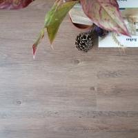 China CE / SGS / ISO9001 Certified 4mm SPC Flooring with Rigid Core Unilin Locking Click System for sale
