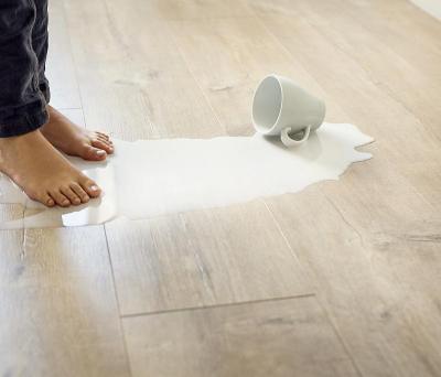 China 4.5mm Waterproof Indoor Laminate Wooden Interlocking SPC Flooring with Unilin Locking for sale