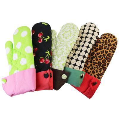 China Durable  Funny Custom Oven Mitts Eco Friendly  Comfortable For Kitchen for sale