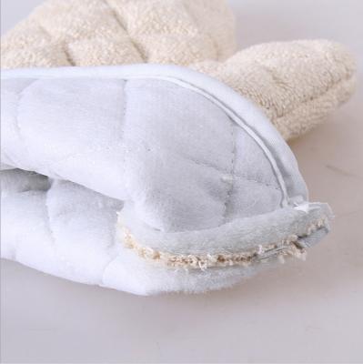 China Durable  Oven Mitts Gloves Easy Slip On  Good Stain Resistant Function for sale